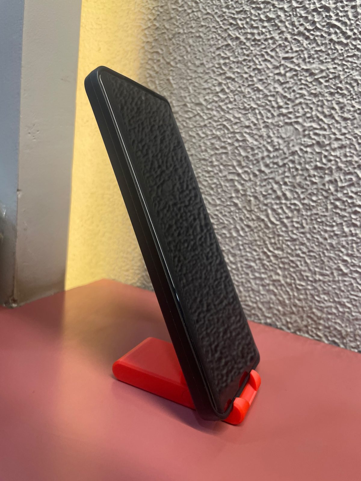 FlexiFold Phone Stand — 3D Pop